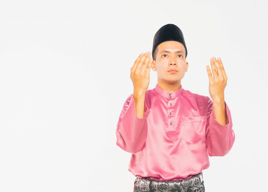 Ketahuilah, Ini Keutamaan Malam Jumat dalam Islam - Umroh.com