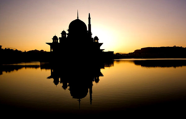 Ini Resep Agar Mudah Bangun Subuh - Umroh.com