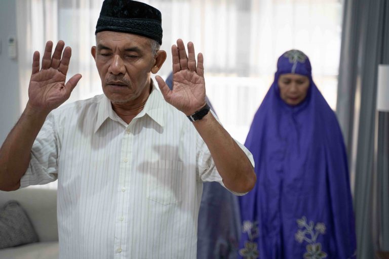 Macam-macam Sholat Sunnah dalam Islam - Umroh.com Macam-macam Sholat Sunnah dalam Islam - Umroh.com