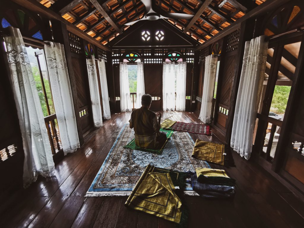 Begini Bunyi Dalil Rukun Islam yang Wajib Diingat - Umroh.com